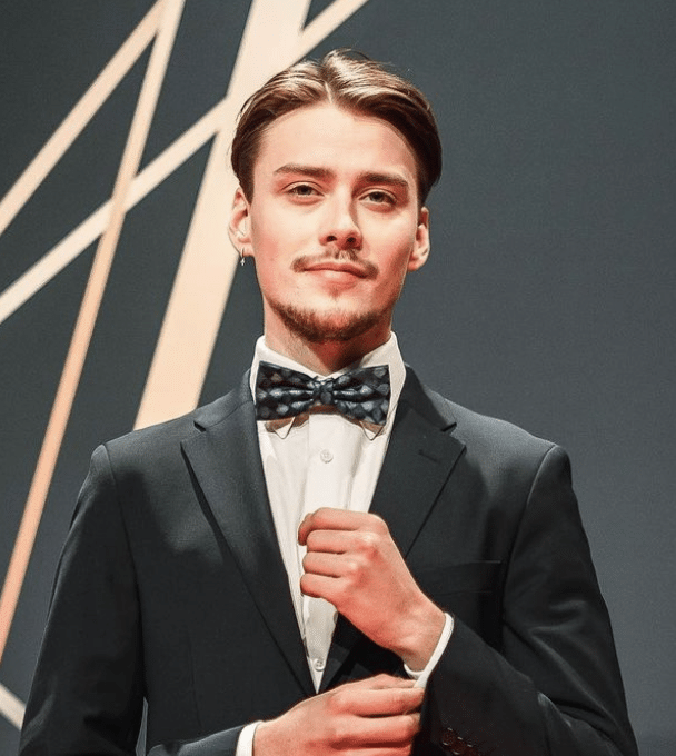 JOONA PUHAKKA - Behind Media